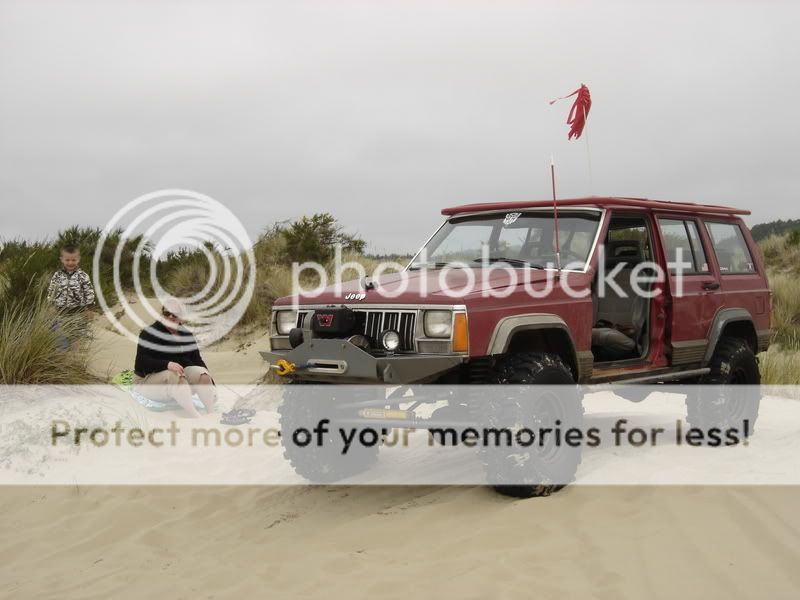 1990 Jeep Cherokee XJ off road trail rig | Pirate 4x4