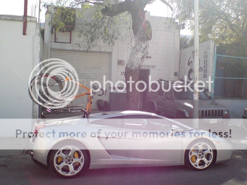 Gallardo back seats room | Lamborghini Talk