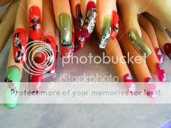 Updated: Fake Hoochie Nails? W Pic! - soompi hangout - Soompi Forums