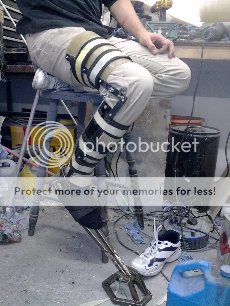 #digilegs reverse stilts | Stilt costume, Cosplay costumes, Cosplay diy