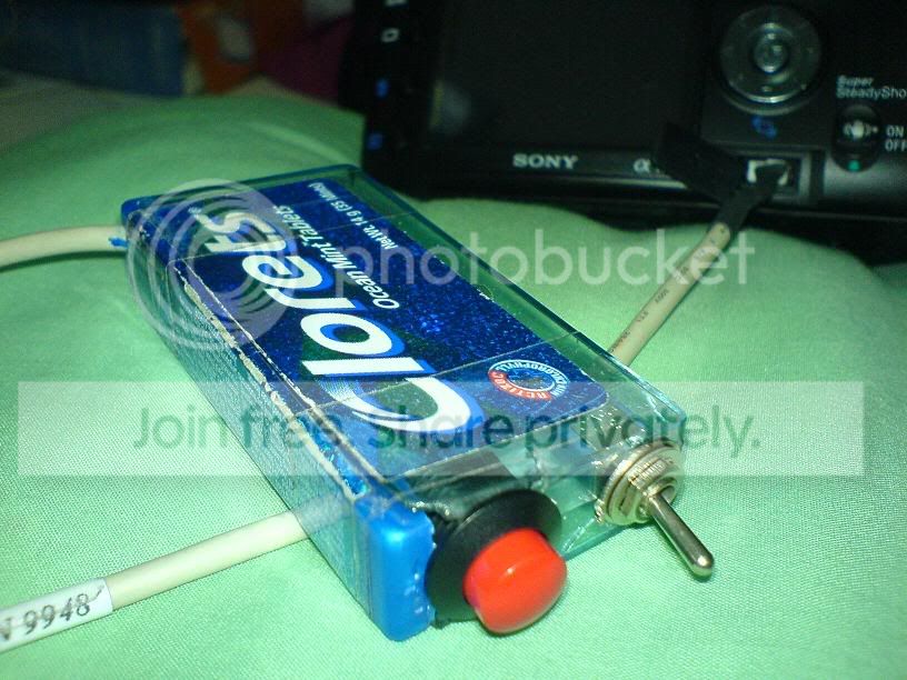 DIY shutter release cable for Sony's Alpha dSLRs